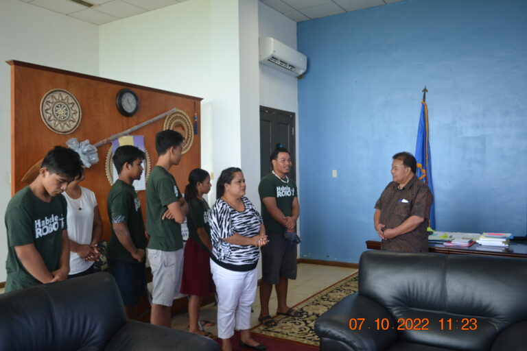 PICS High School Robotics Team visits Governor Oliver ahead of trip to ...